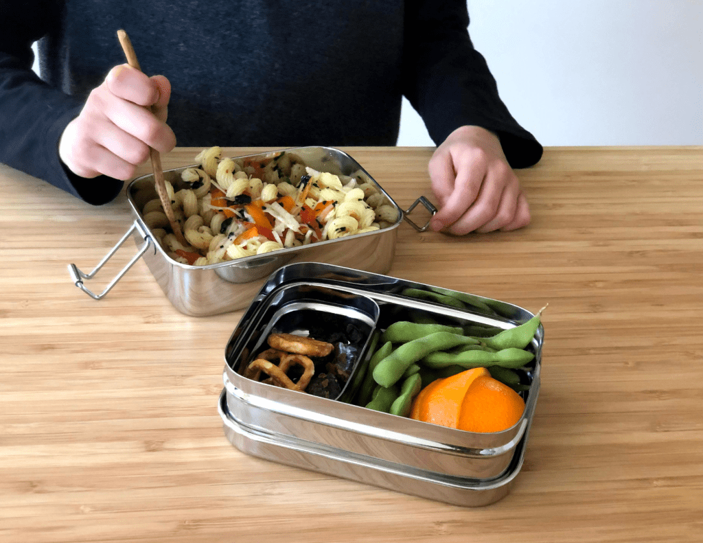 How to Pack a Zero Waste School Lunch · Sustainable in the Suburbs